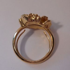 Avon | Jewelry | Vintage Avon Gold Tone Carnation Flower Ring | Poshmark